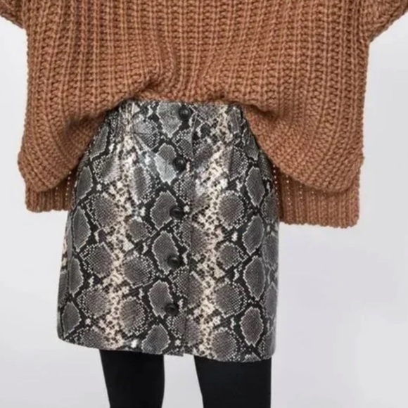 Zara | Skirts | Zara Button Up Faux Leather Python Mini Skirt Medium ...